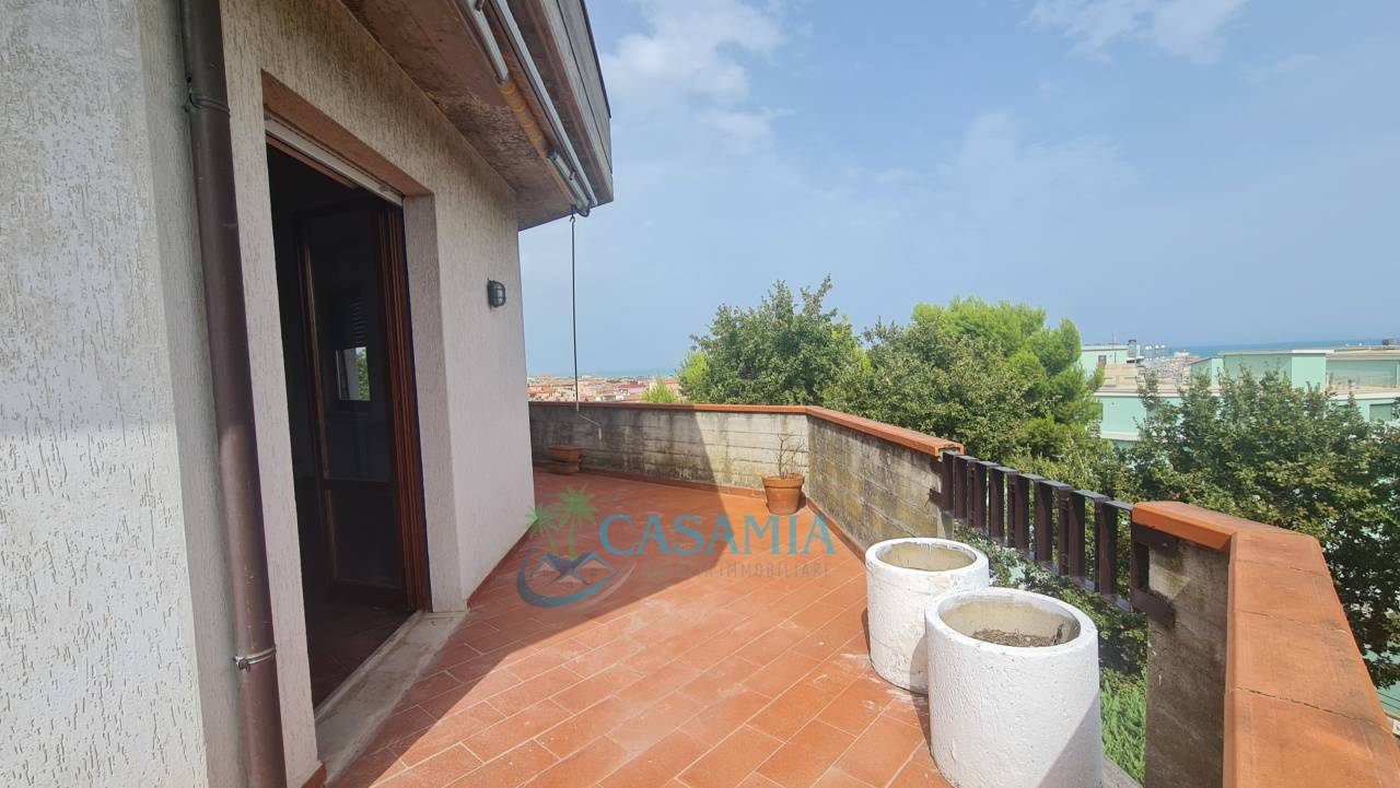 Quadrilocale buono stato, primo piano, Paese Alto, Ponterotto, San Benedetto del Tronto