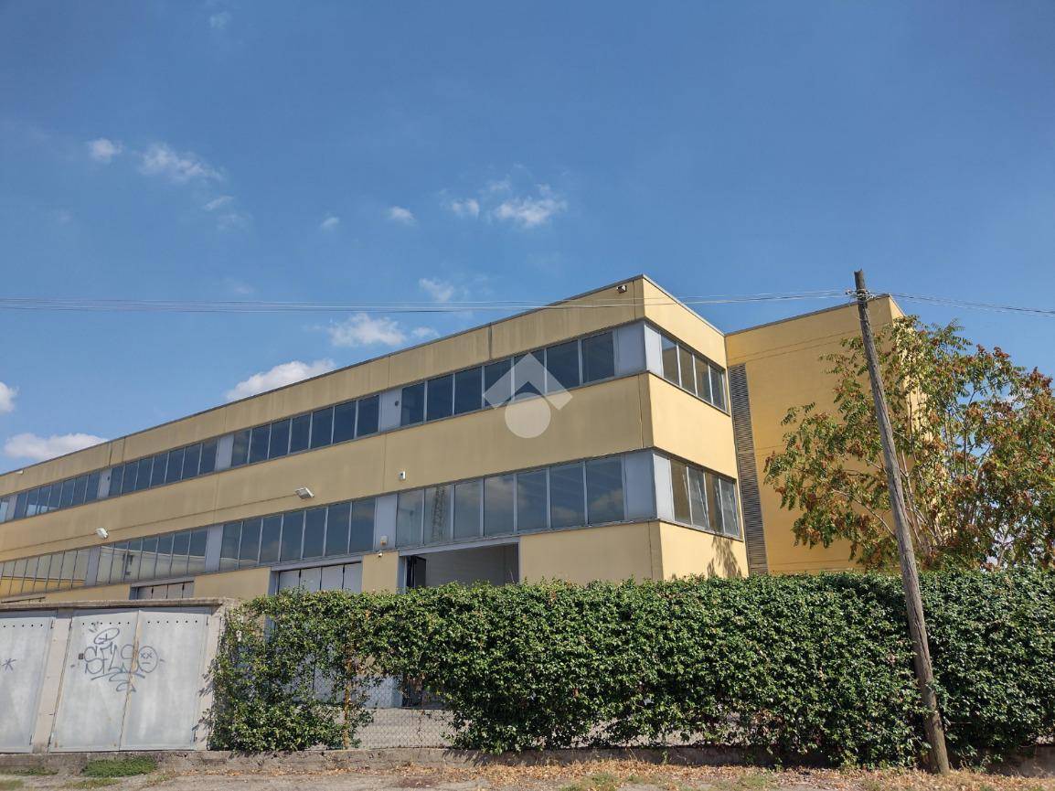 Laboratorio in Vendita