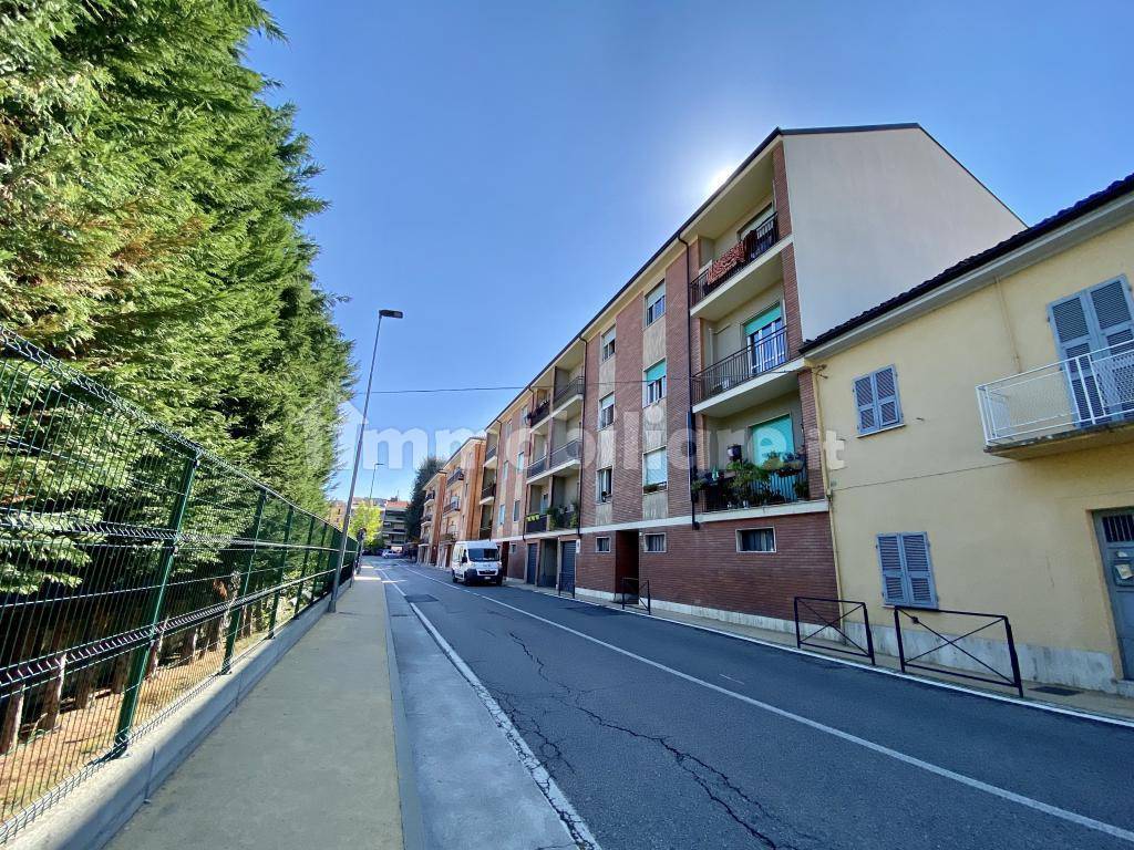 Trilocale via Giuseppe Romita 21, Borgo Piave, Corso Europa, Zona Ferrero, Alba