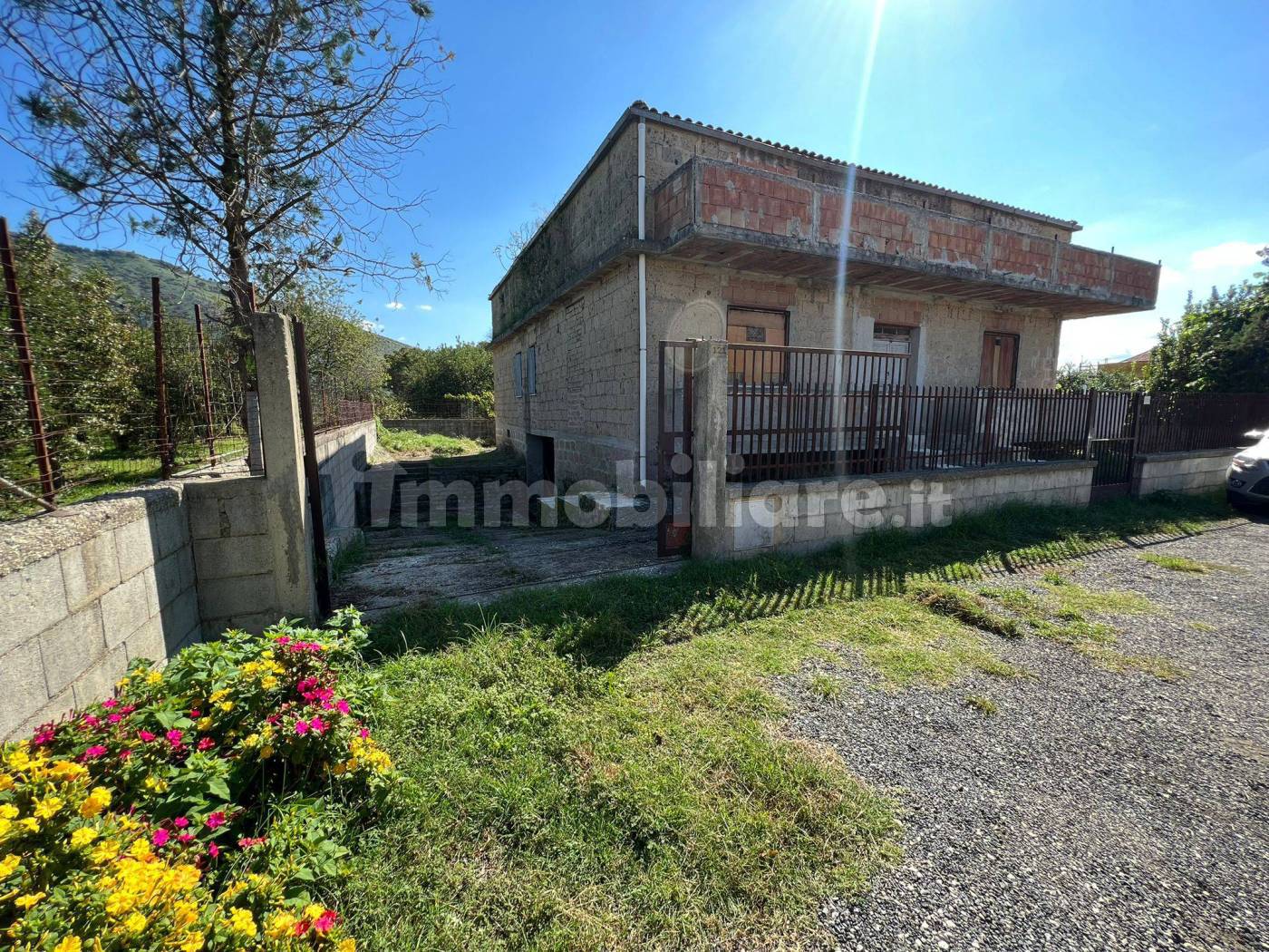 Villa unifamiliare via Emanuele Campolongo, Maddaloni