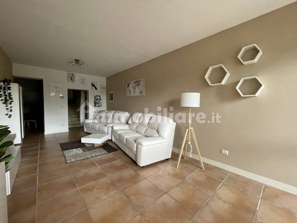 Vendita Terratetto unifamiliare in Località Saretti Altopascio. Ottimo ...