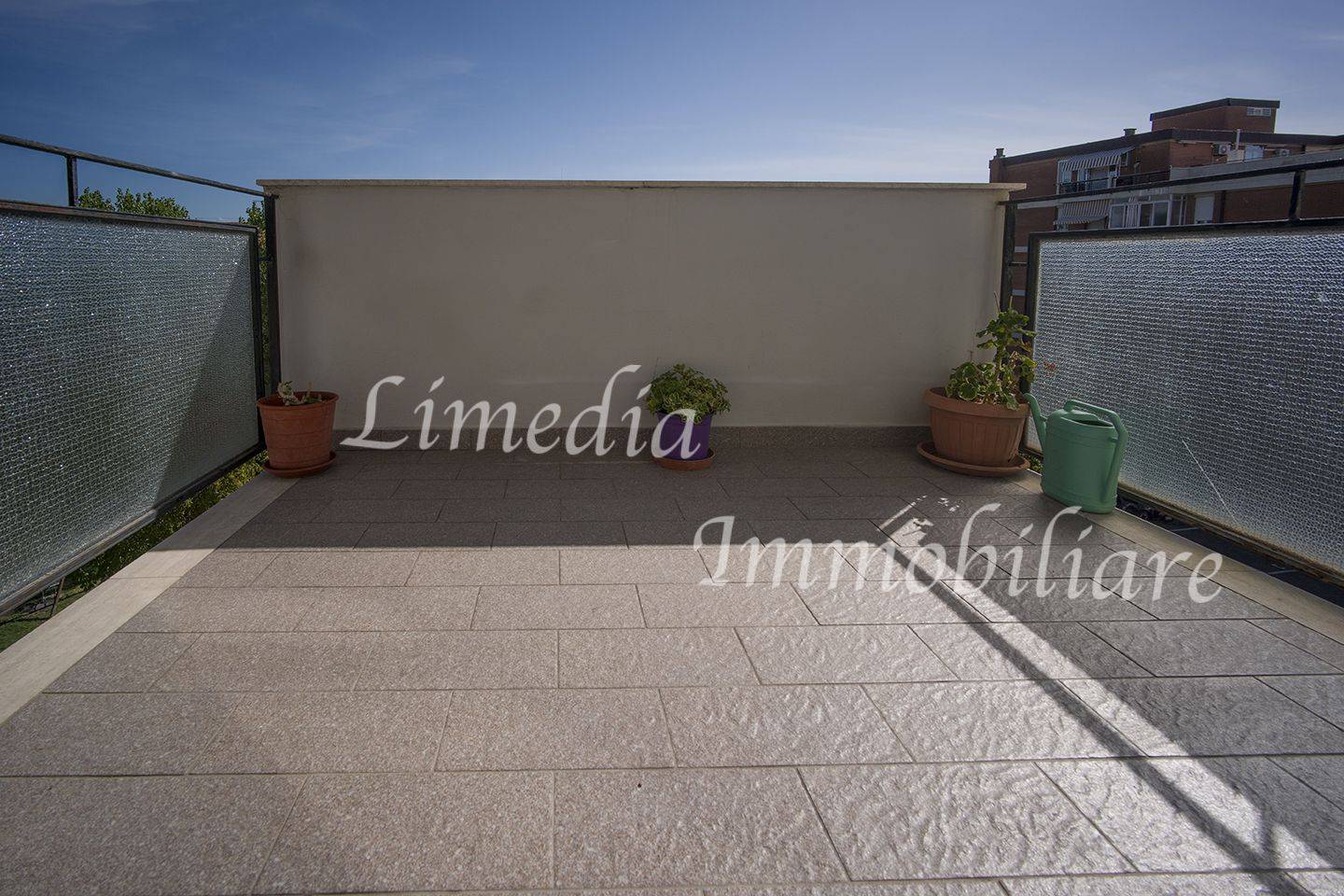 Quadrilocale viale Ugo Foscolo 50, Sorgenti, Livorno
