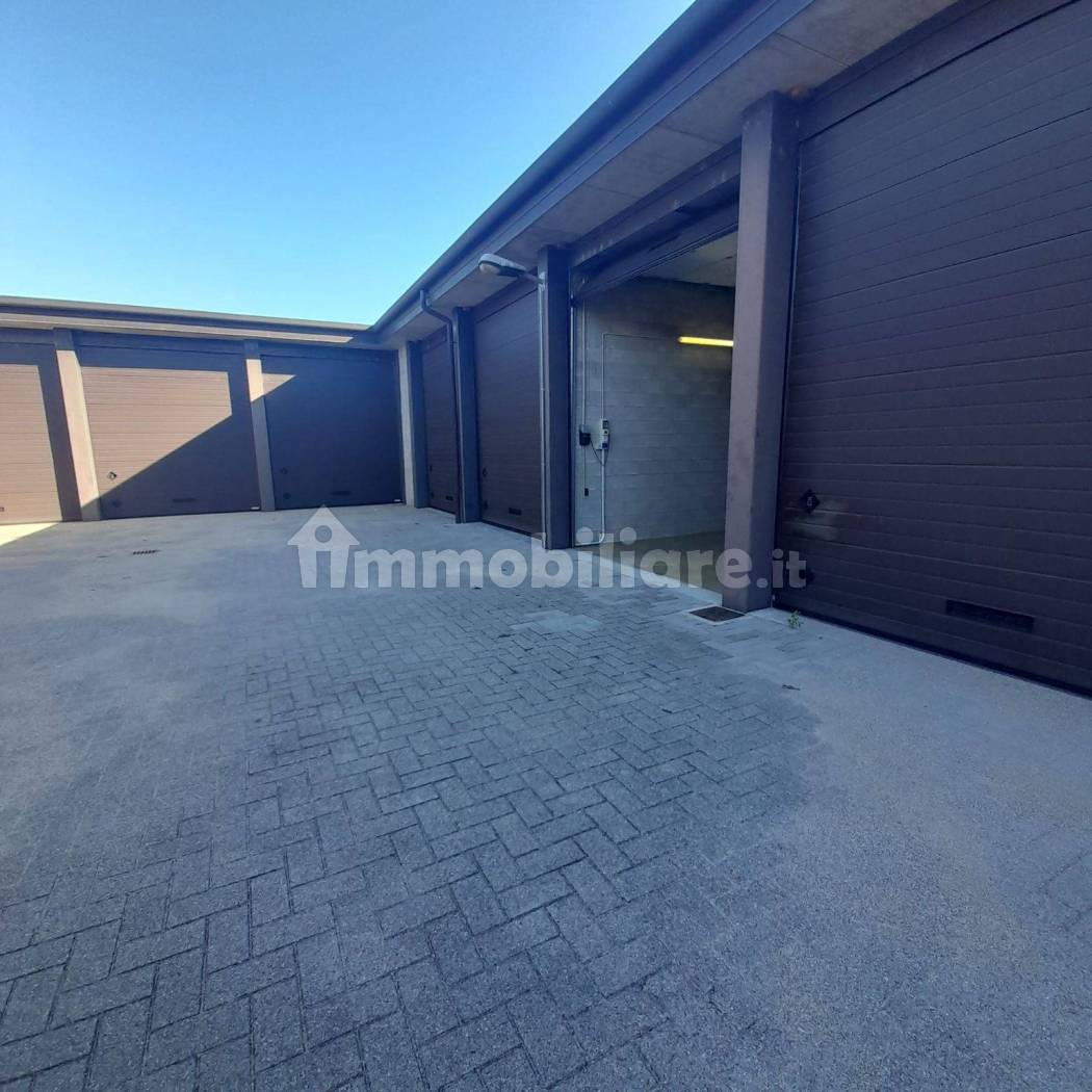 Garage - Box in Vendita