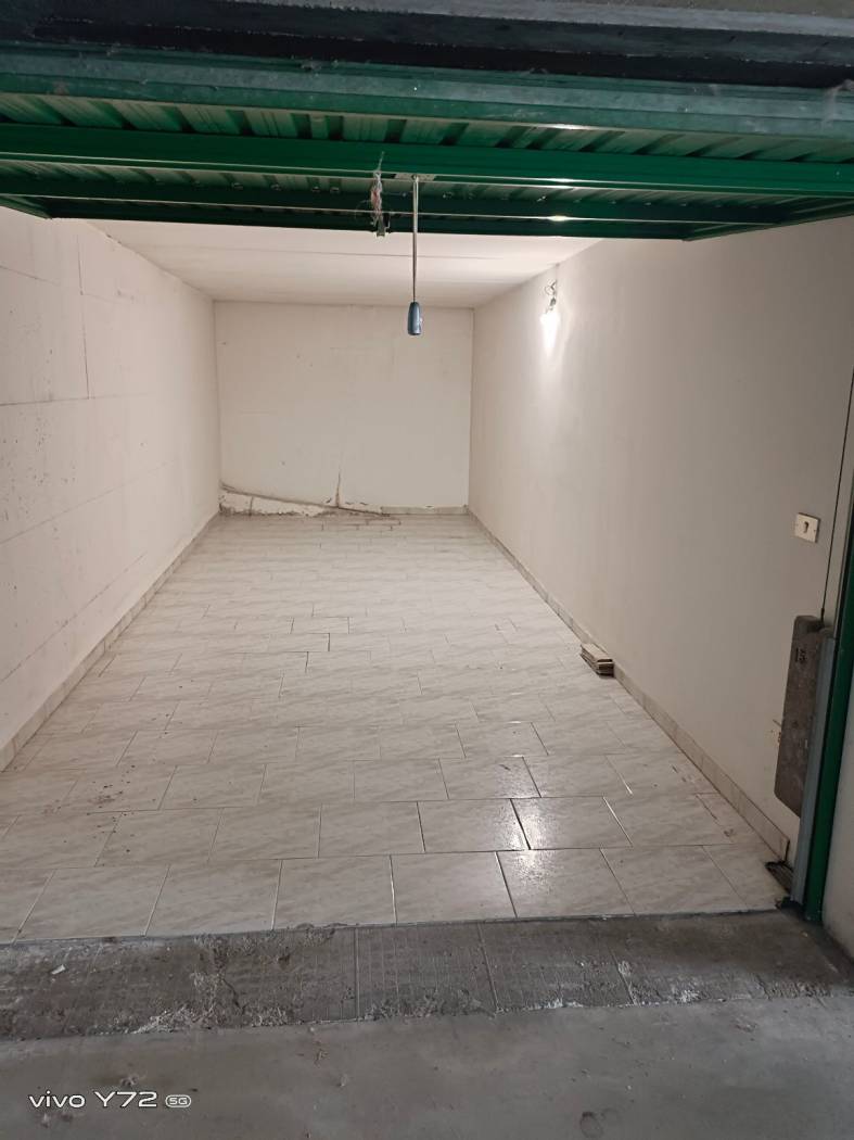 Posto auto - moto in Vendita