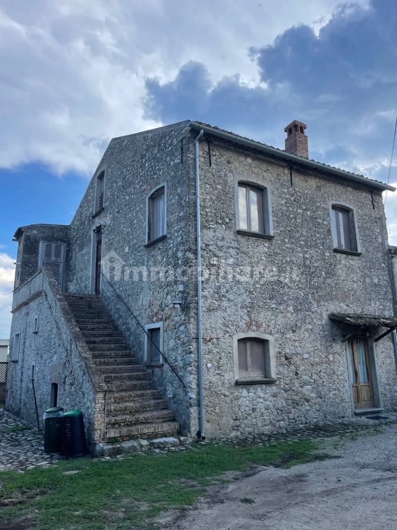Quadrilocale Località San Vincenzo, Sena, Sellia Marina