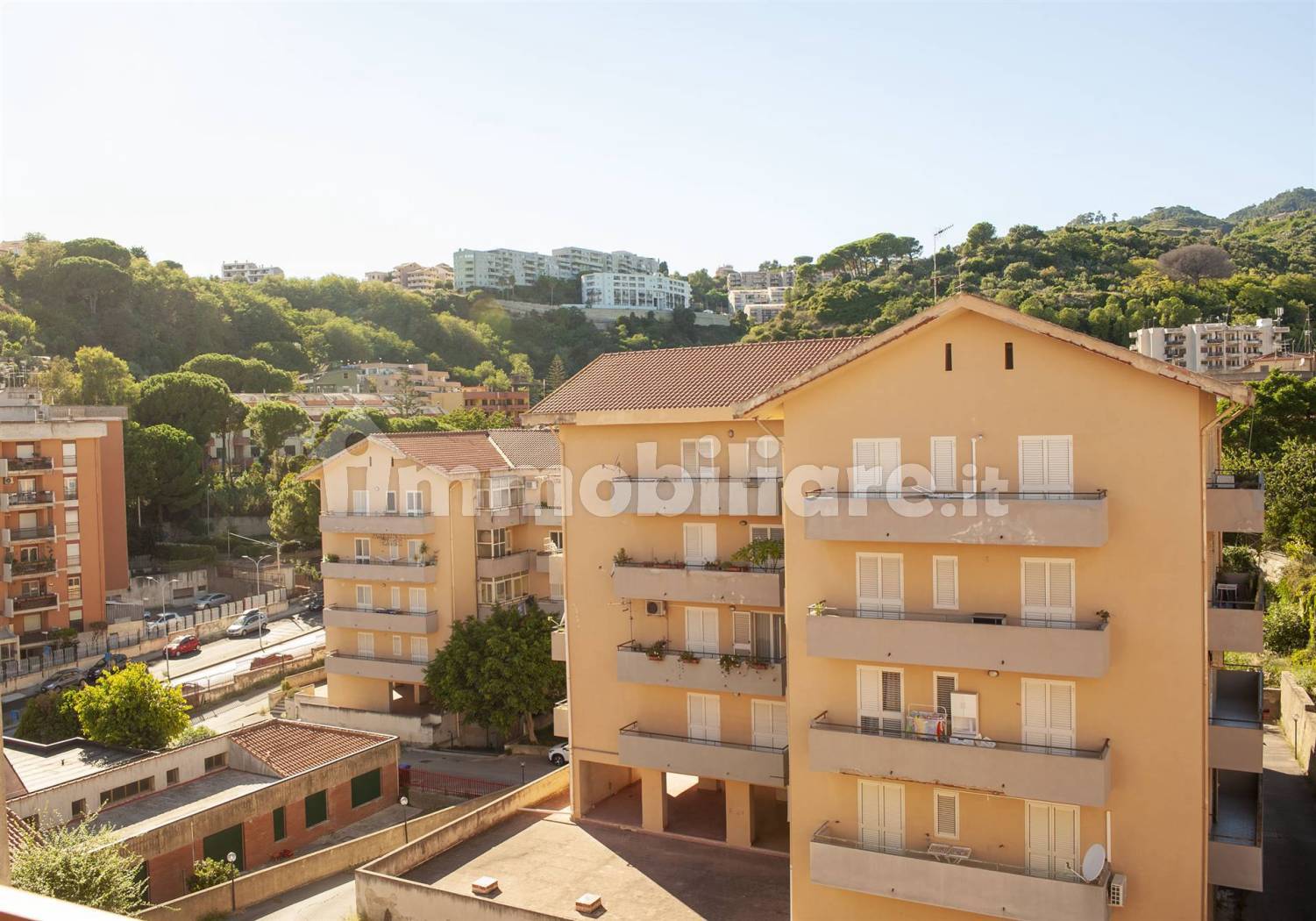 Appartamento via San Licandro Complesso Valverde, San Licandro, Messina