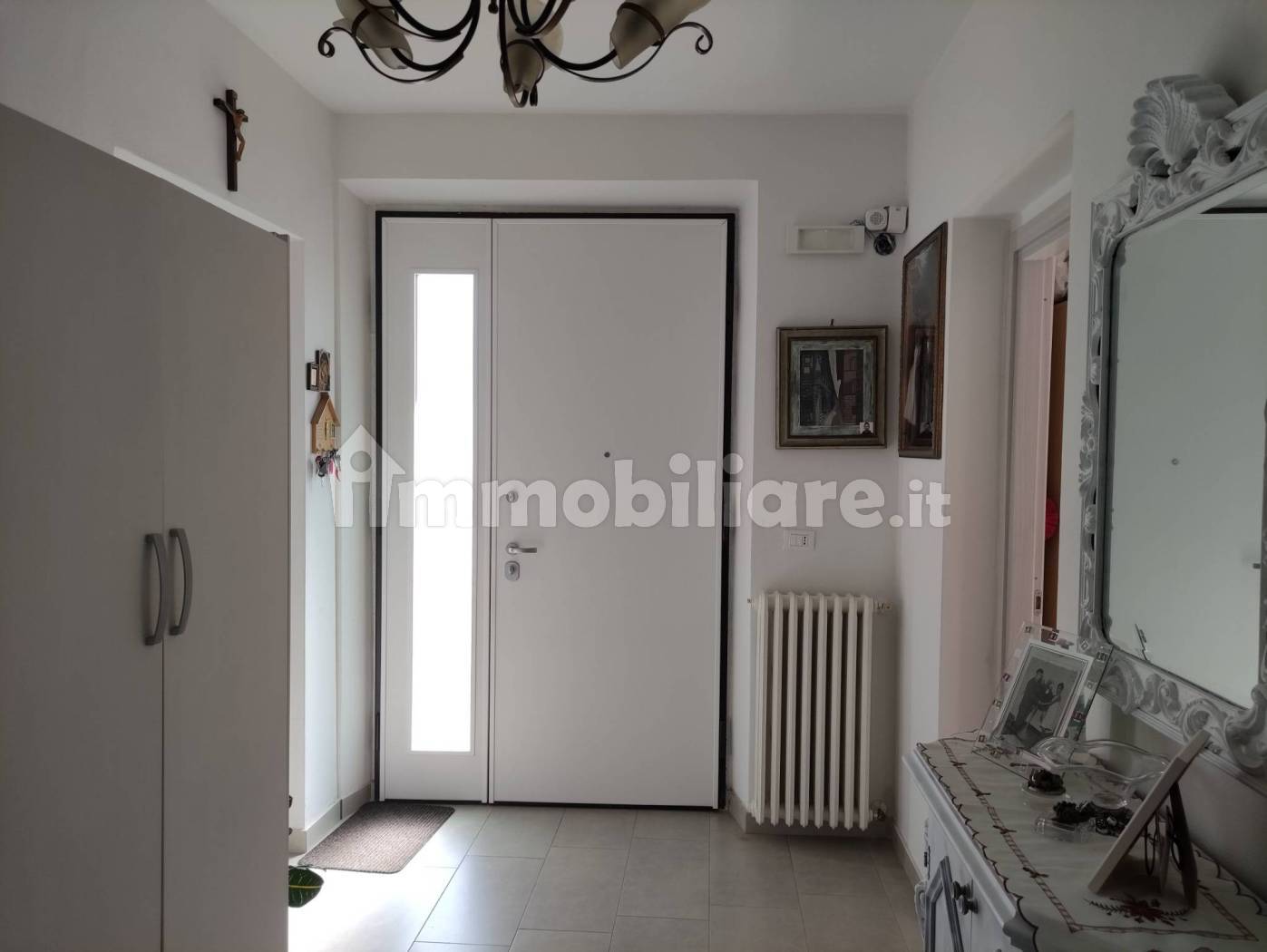 Trilocale piazza Giuseppe Giusti 55, Centro, Monsummano Terme