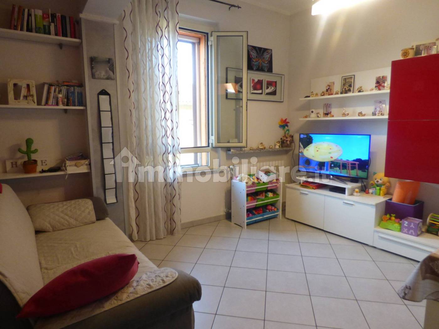 Trilocale via Manara Negrone, Ospedale, Vigevano