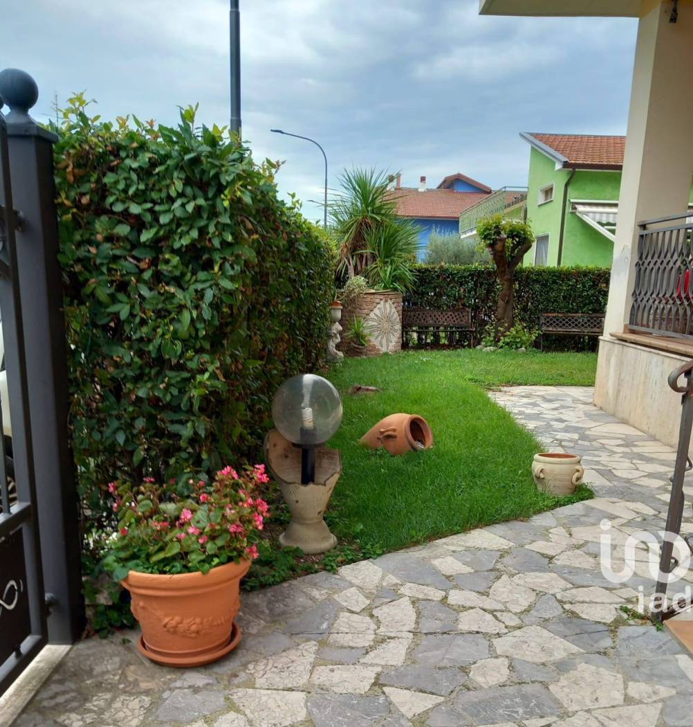 Appartamento via Pietro Mascagni 15, Centro, Sant&#x27;Egidio alla Vibrata