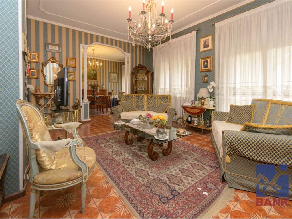 Vendita Appartamento in corso Brunelleschi, 105. Torino. Buono stato, primo piano, riscaldamento ...