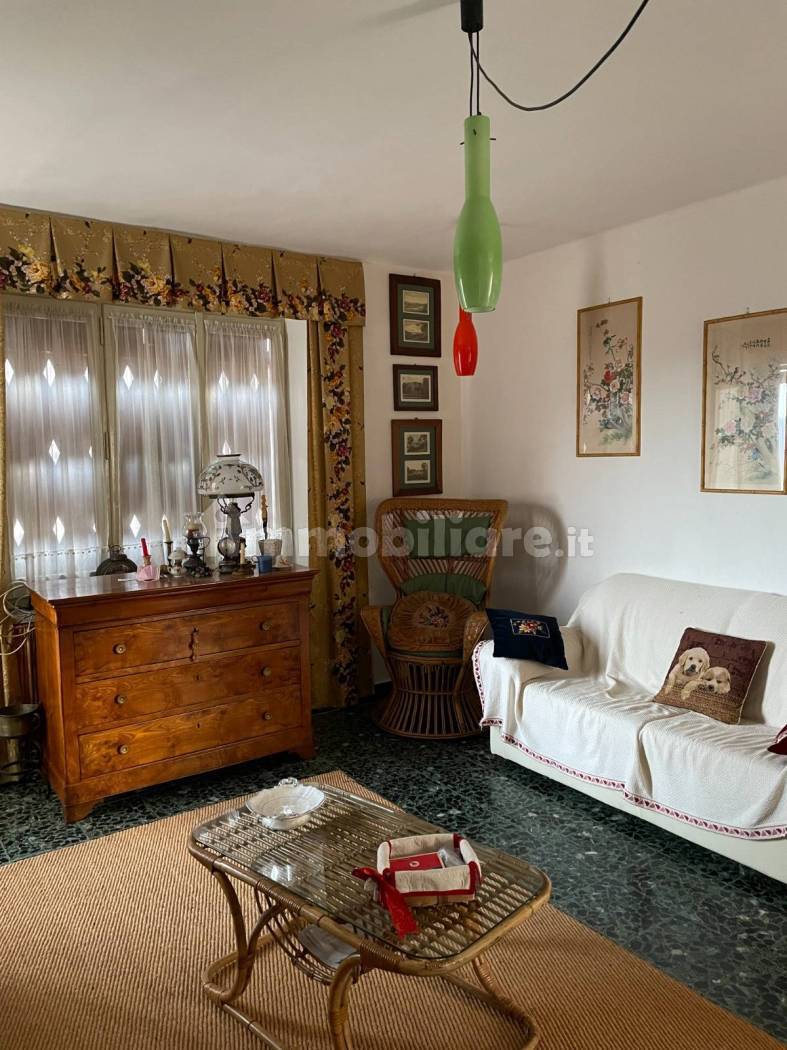 Appartamento via Neghino 3, Centro, Vinadio