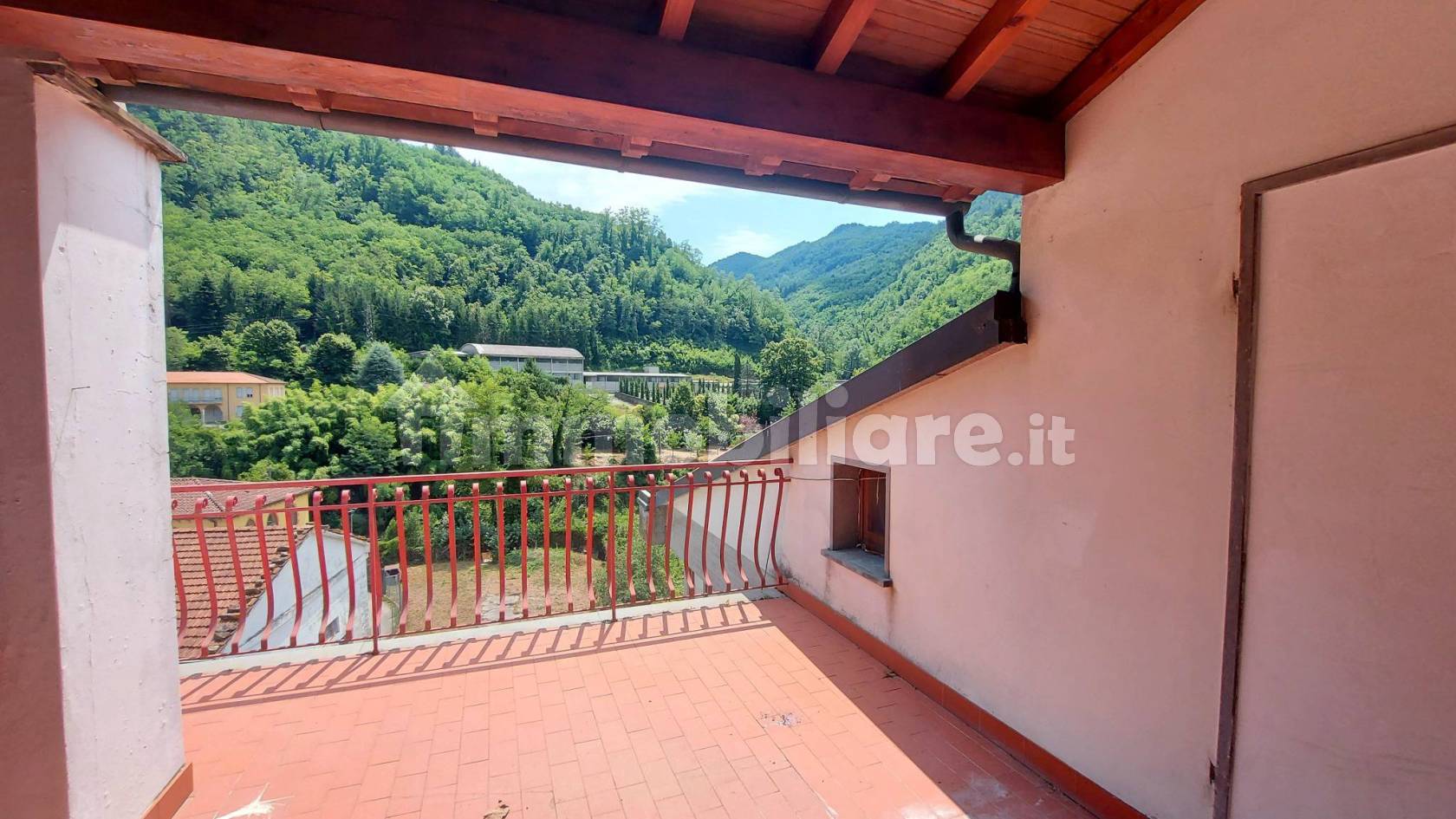 Appartamento buono stato, secondo piano, Centro, Bagni di Lucca