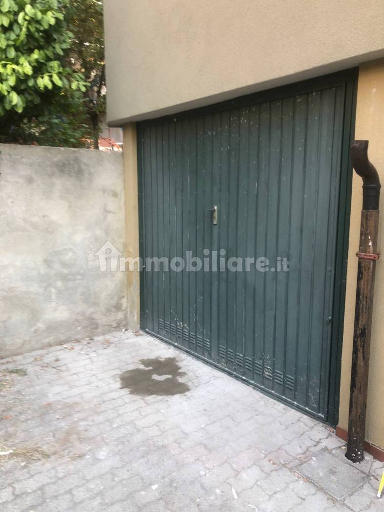 Garage - Box in Vendita