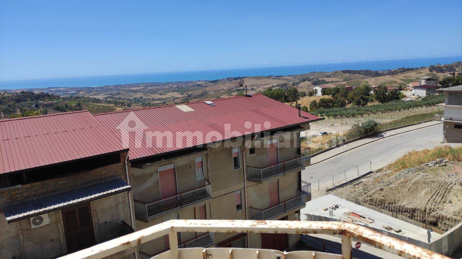 Appartamento via Ungheria, Favara