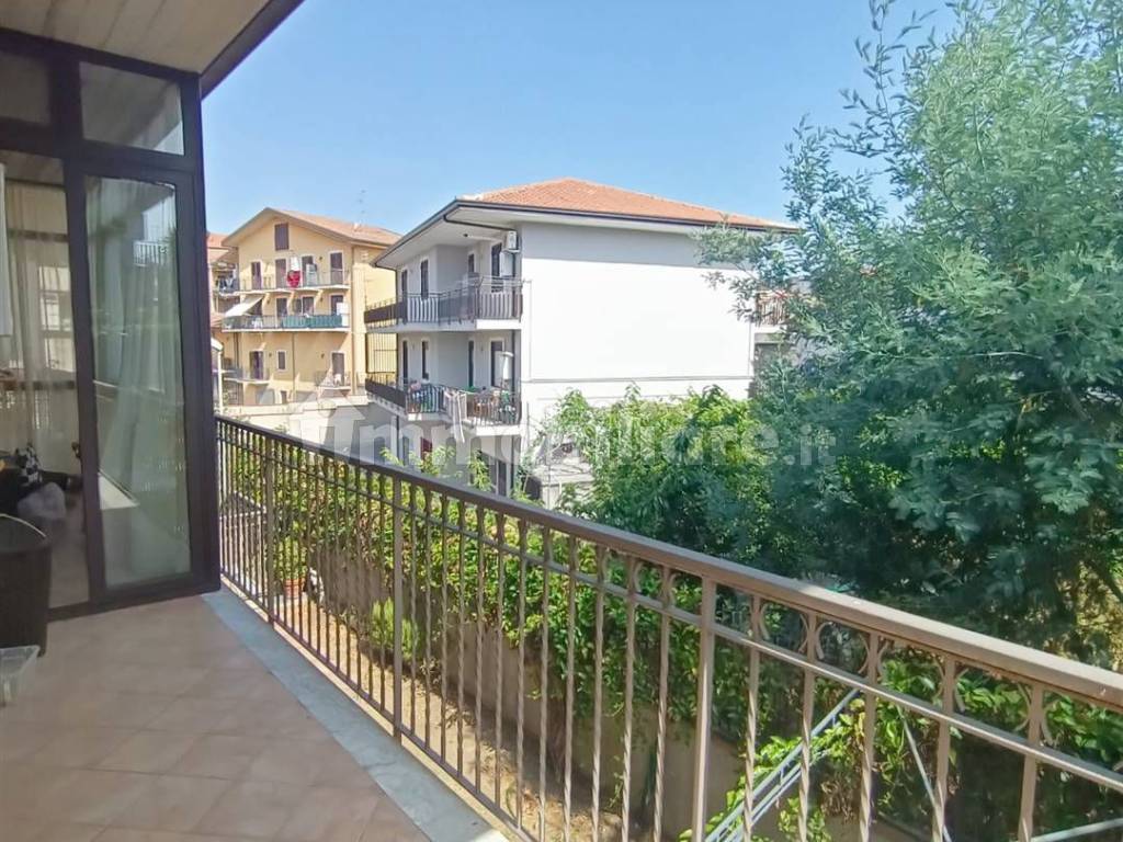 Vendita Appartamento San Pietro Clarenza. Quadrilocale in via Roma ...