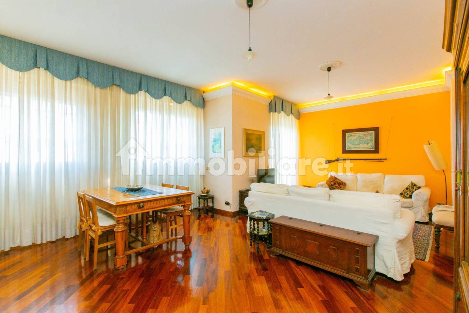 Trilocale piazza Alessandro Manzoni 18, Piazza Santa Maria, Busto Arsizio