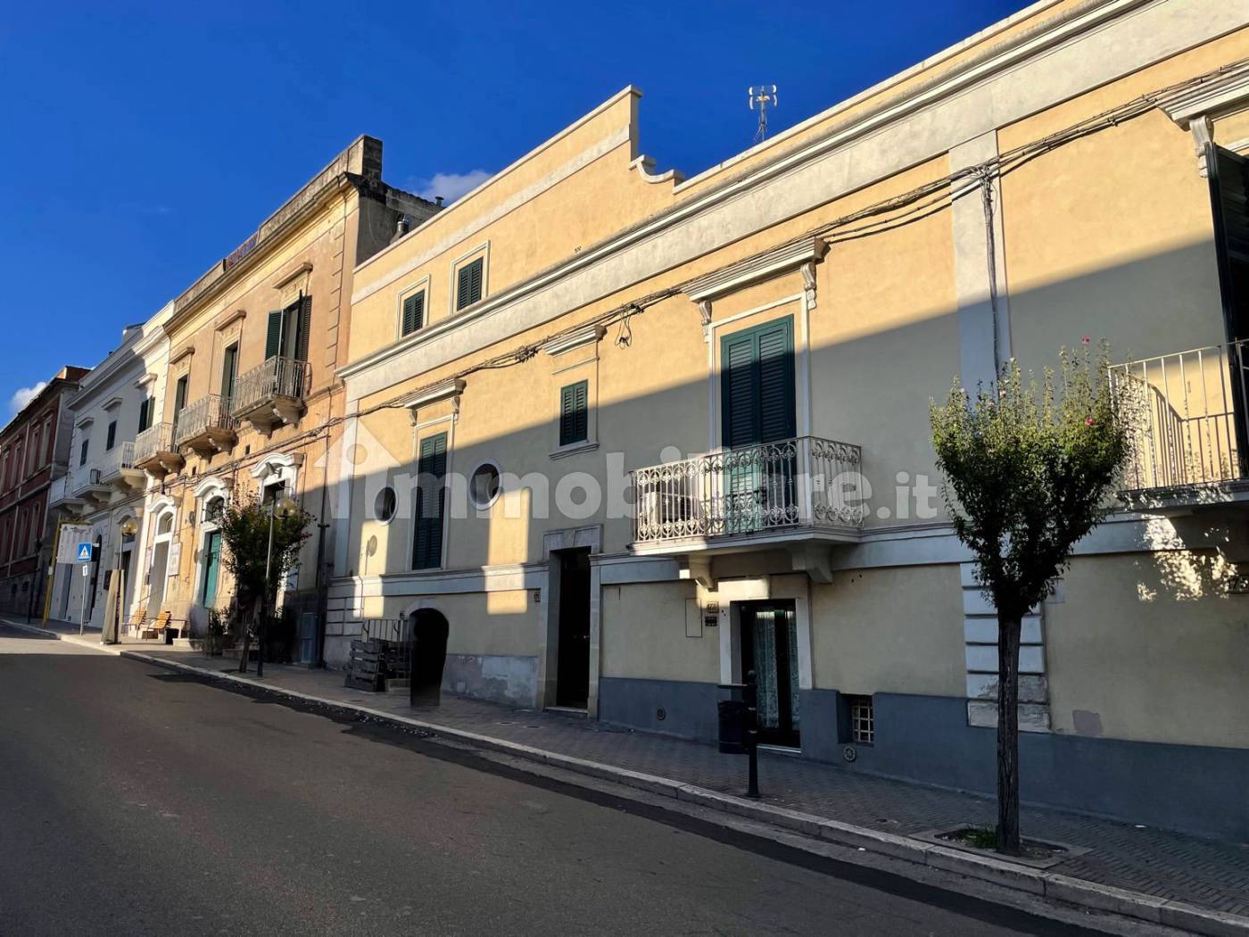 Quadrilocale via Lucana 163, Centro, Matera