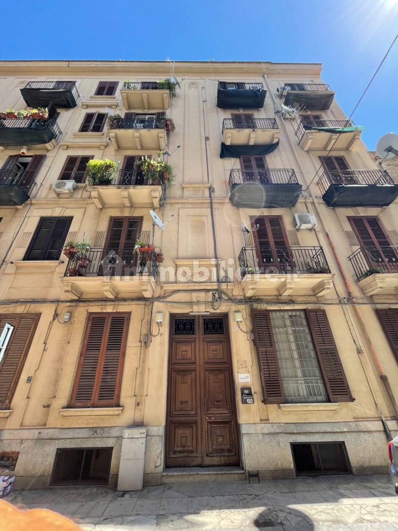 Quadrilocale via Benedetto Civiletti 9, Politeama - Ruggiero Settimo, Palermo