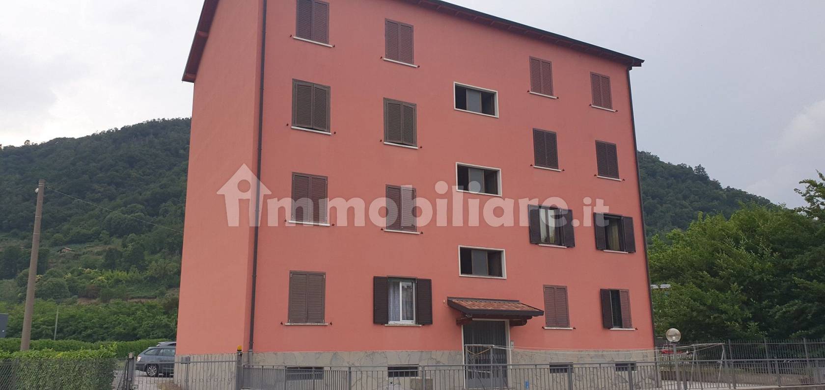 Trilocale via Nazionale 29, Centro, Brivio