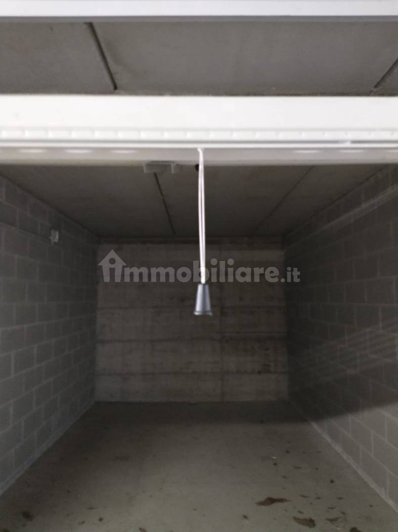 Garage - Box in Vendita