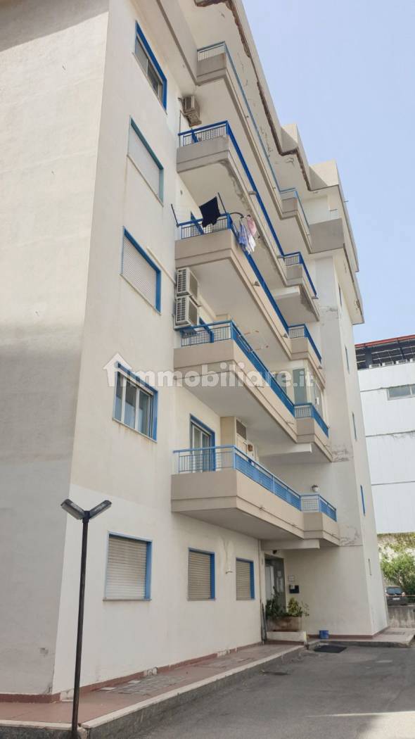 Quadrilocale via Adolfo Celi 50, Minissale, Messina