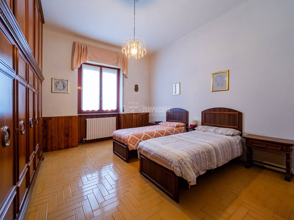 Vendita Appartamento Varedo. Quadrilocale in via monza. Da ...