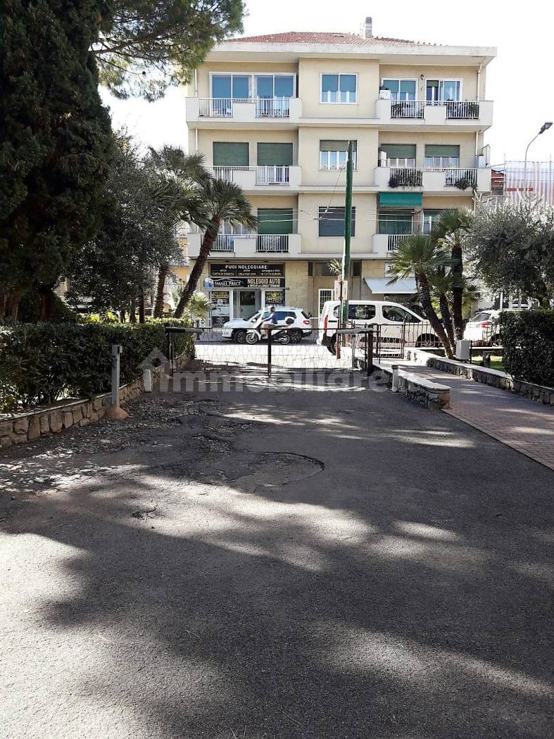 Garage - Box in Vendita