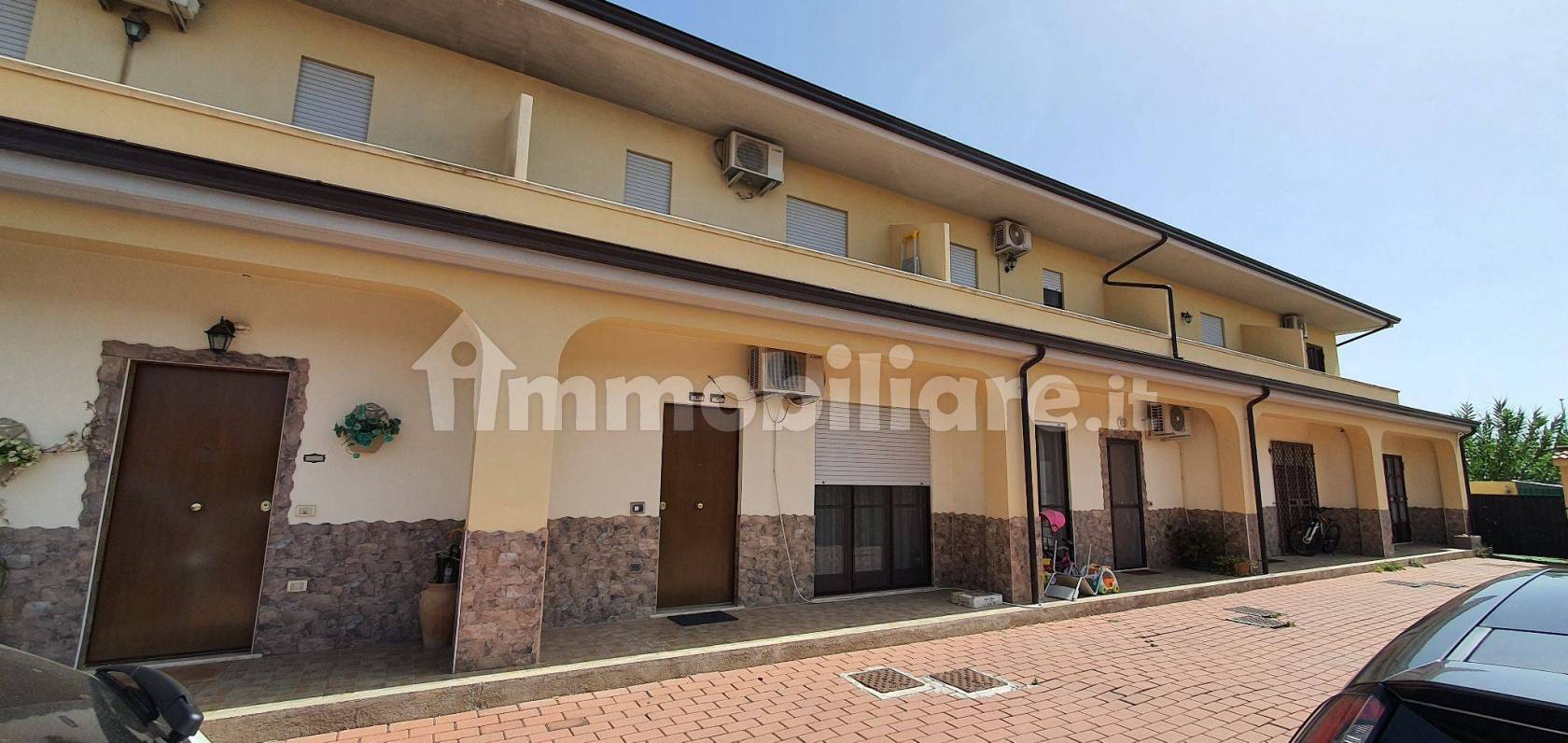 Villa a schiera via El Salvador 3, Tufolo, Farina, Crotone