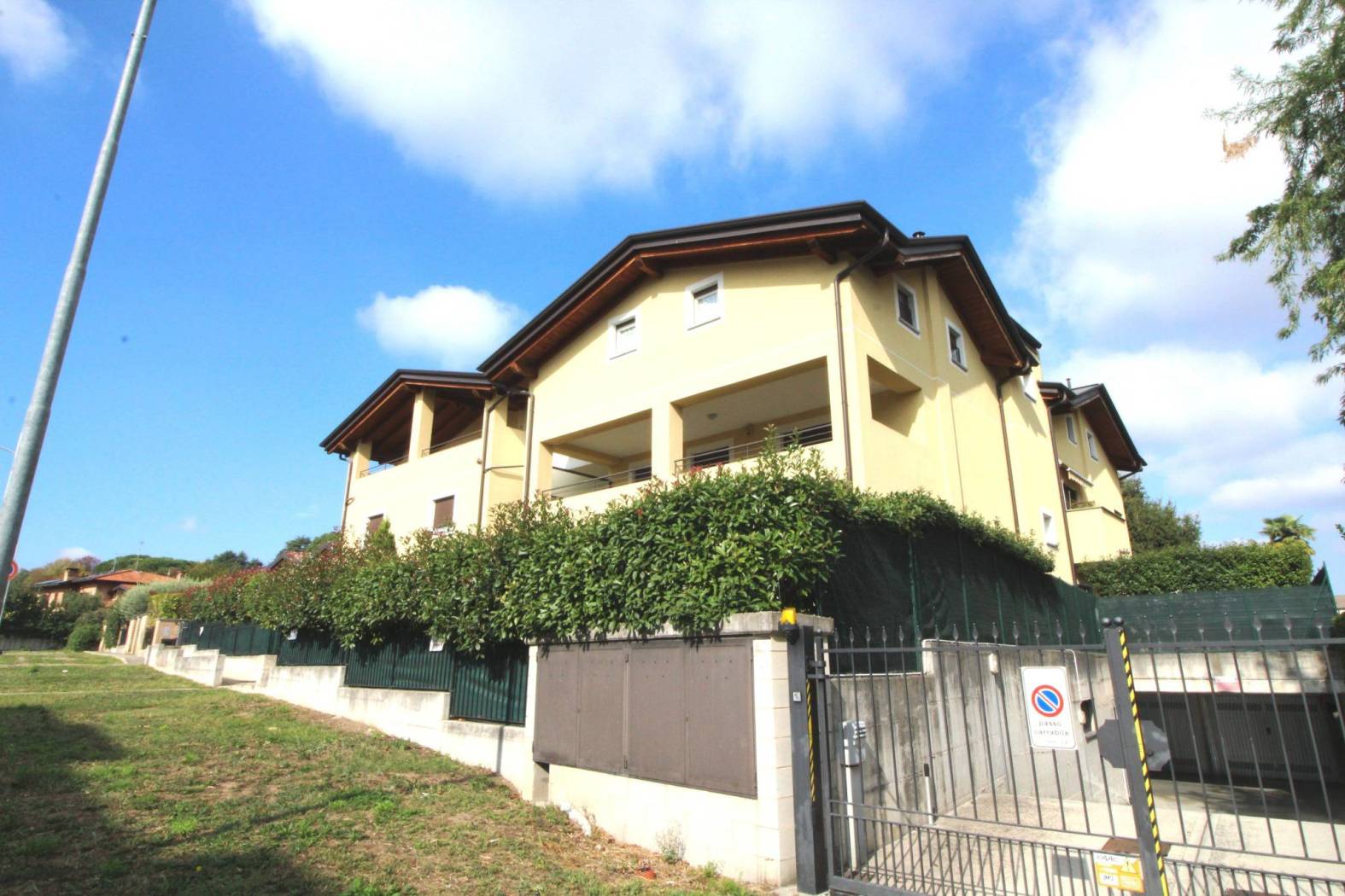 Trilocale via Nino Bixio, Cermenate