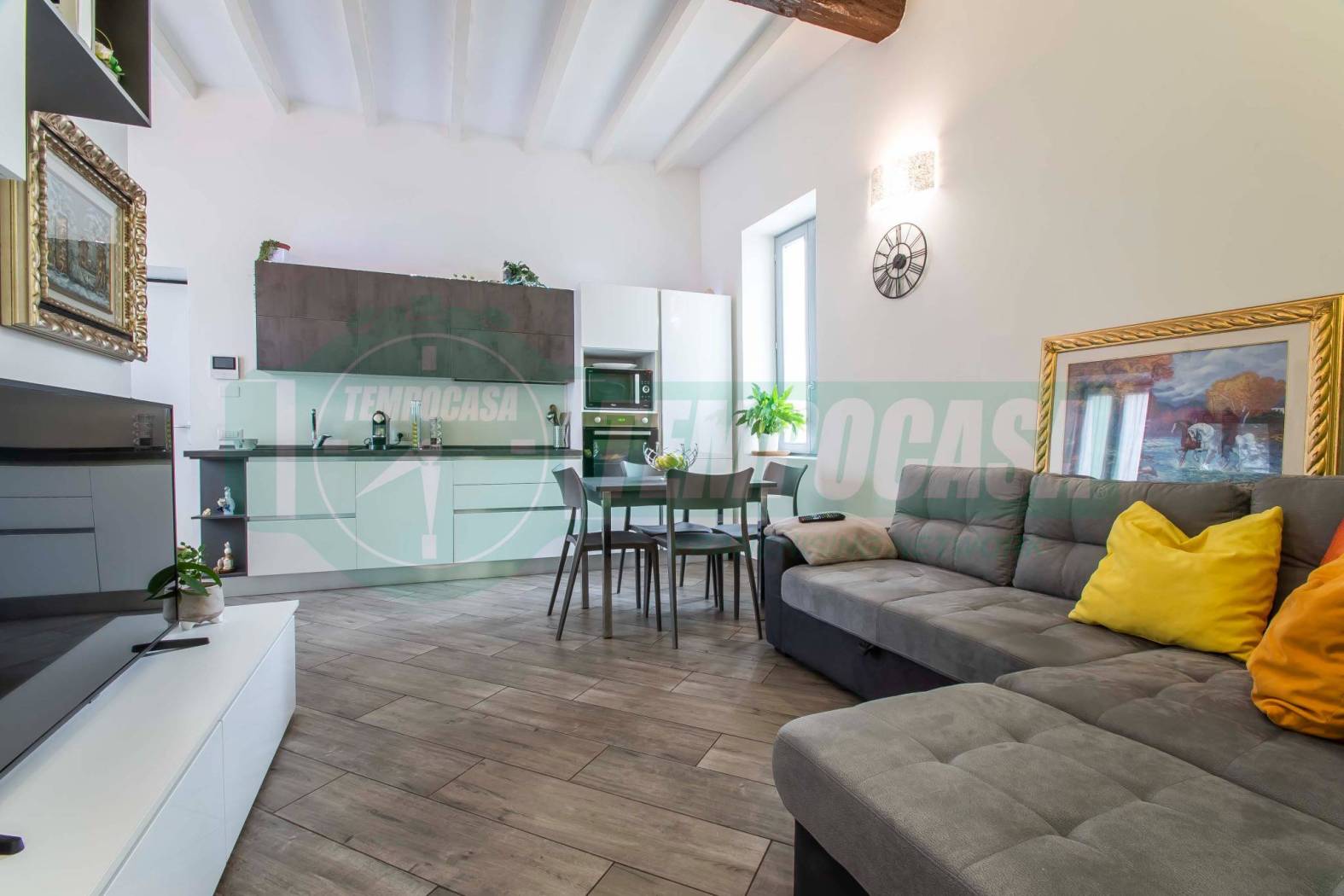 Trilocale via Roma, Gorla Minore