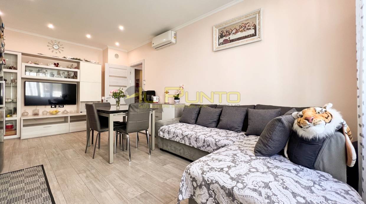 Trilocale via Pietro Agosti 57, Borgo, Sanremo