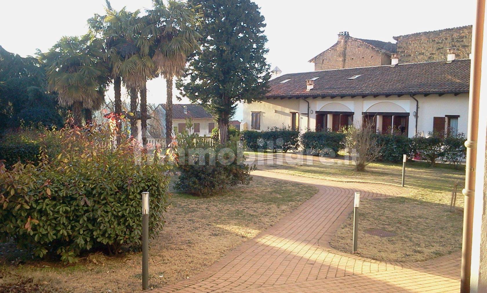 Trilocale via Principessa Jolanda 2, Centro, Montemagno