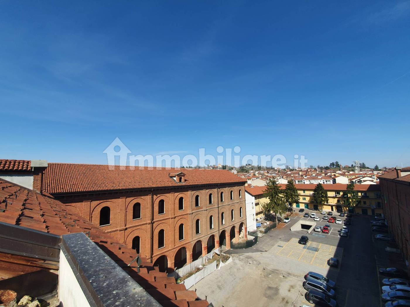 Appartamento via mercantini 6, Centro, Bra