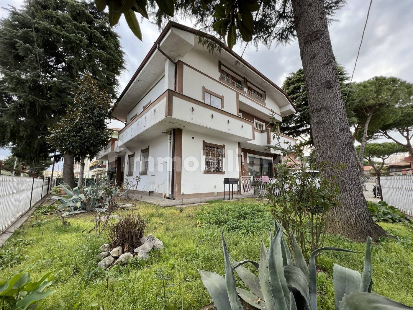 Quadrilocale viale della libertà 134, Centro, Savignano sul Rubicone