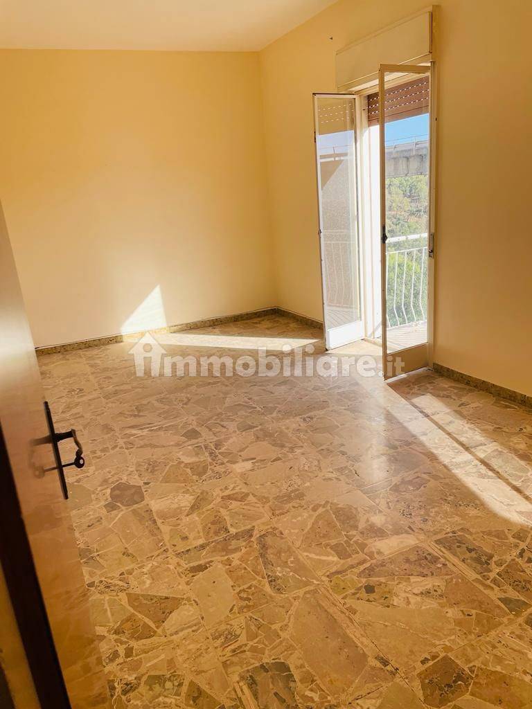 Trilocale via Solferino 35, Via Imera, V. della Vittoria, Via Dante A., Agrigento