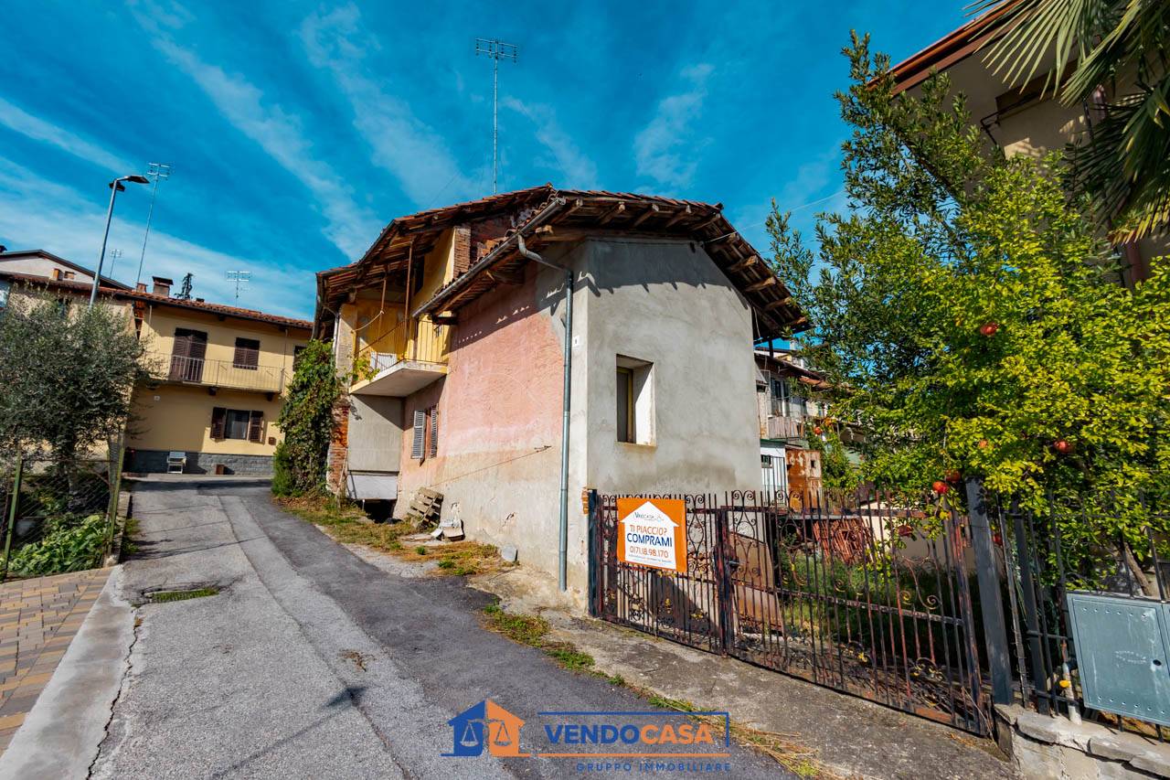 Appartamento via RUBATTERA 9, Centro, Busca