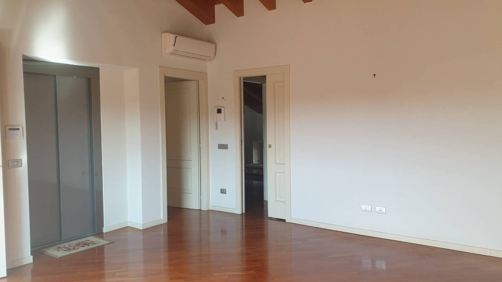 Quadrilocale via Geremia Bonomelli 7, Centro, Cremona