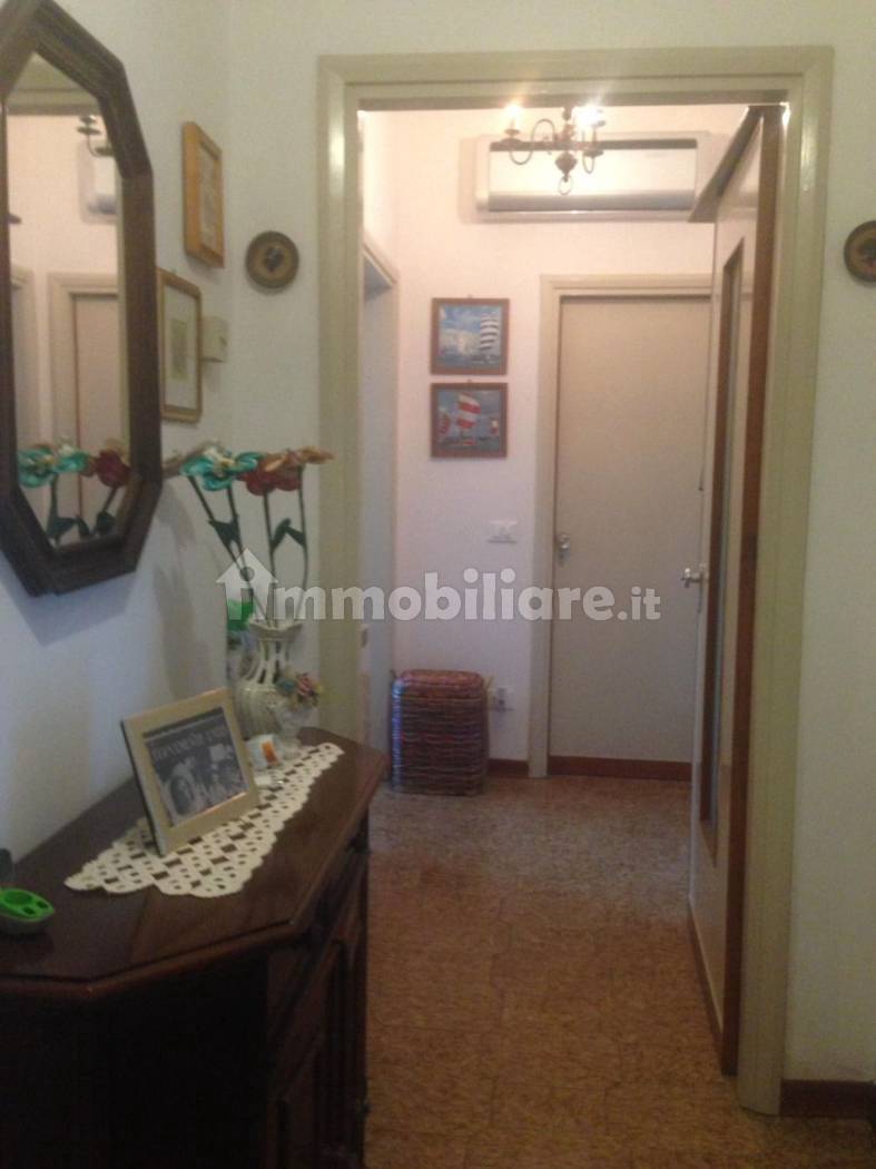 Appartamento via Cristoforo Colombo, Centro, Polesella