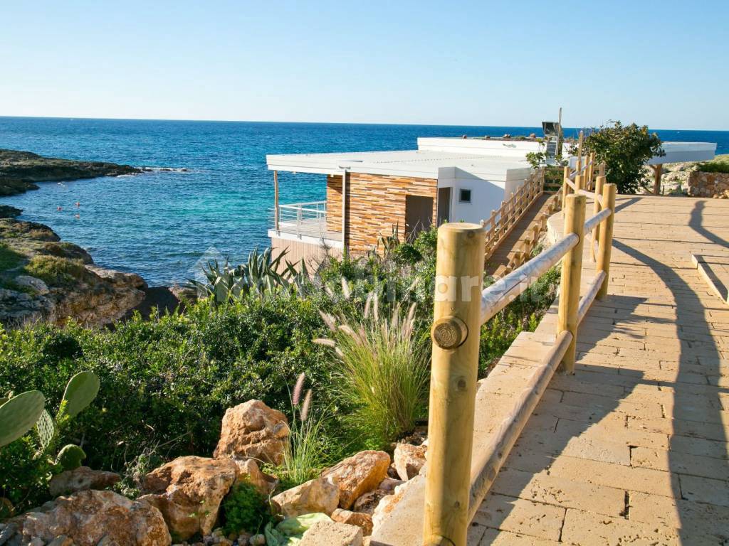 Vendita Villa a schiera in via Orties Racale. Ottimo stato, posto auto ...