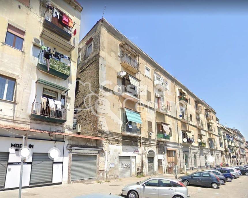 Appartamento via Francesco De Pinedo, Secondigliano, Napoli