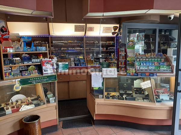 Tabaccheria in Vendita