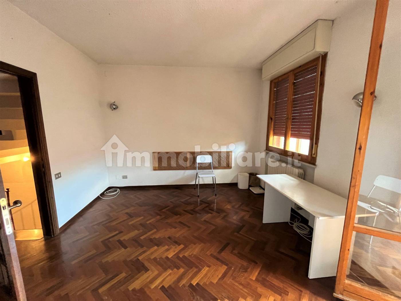 Appartamento via Egisto Cappellini, Centro, Urbino