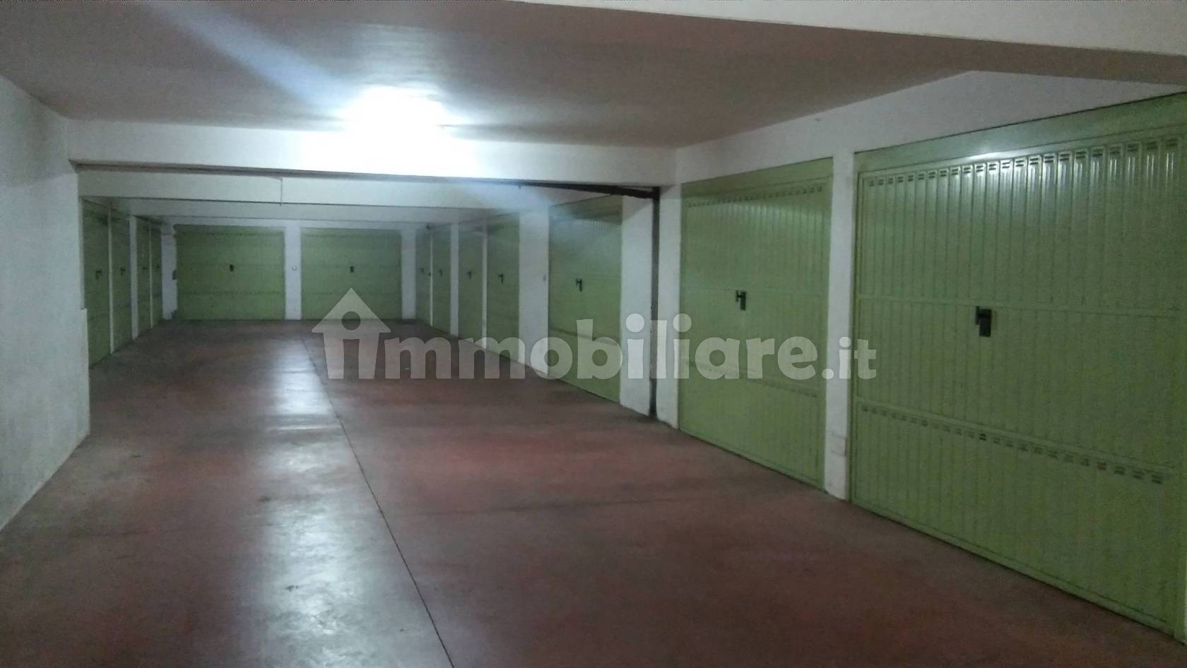Garage - Box in Vendita