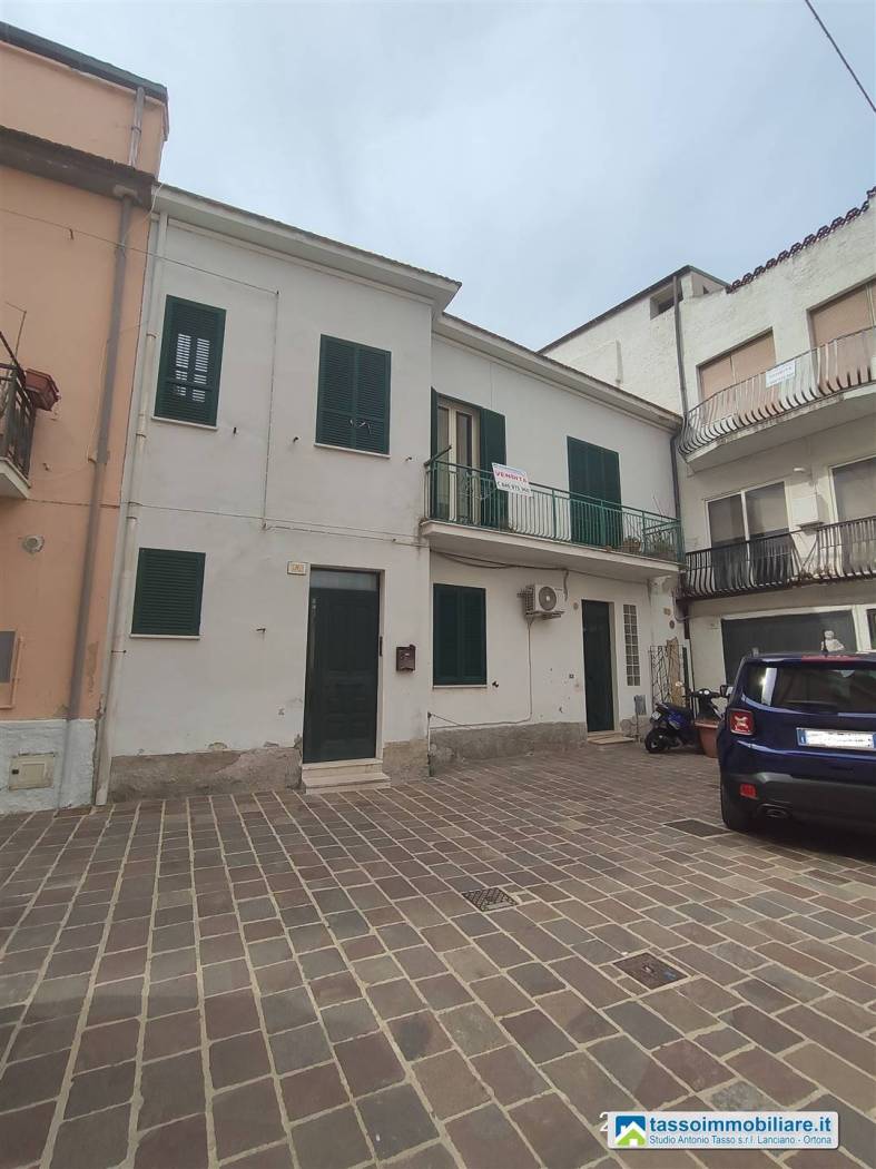 Appartamento da ristrutturare, primo piano, Centro, Ortona