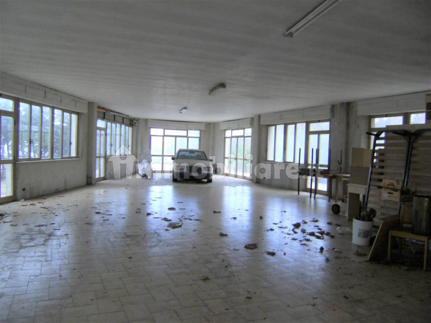 Garage - Box in Vendita