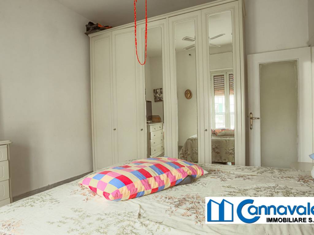 Vendita Appartamento Roma. Bilocale in via Giuseppe Beduschi. Da ristrutturare, primo piano ...