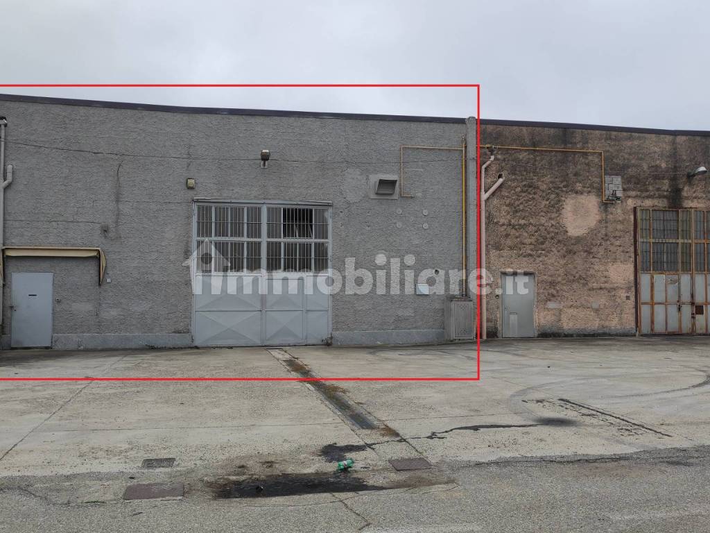 Capannone via Carpi, Rondissone, Rif. 98678370 - Immobiliare.it