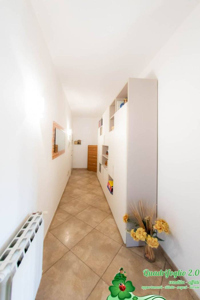 Appartamento buono stato, terzo piano, Vicoli - Redentore, Ravenna