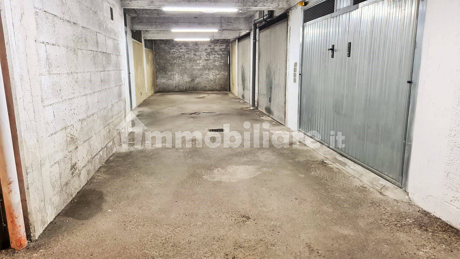 Garage - Box in Vendita