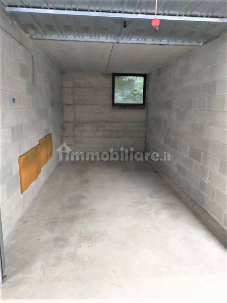 Garage - Box in Vendita